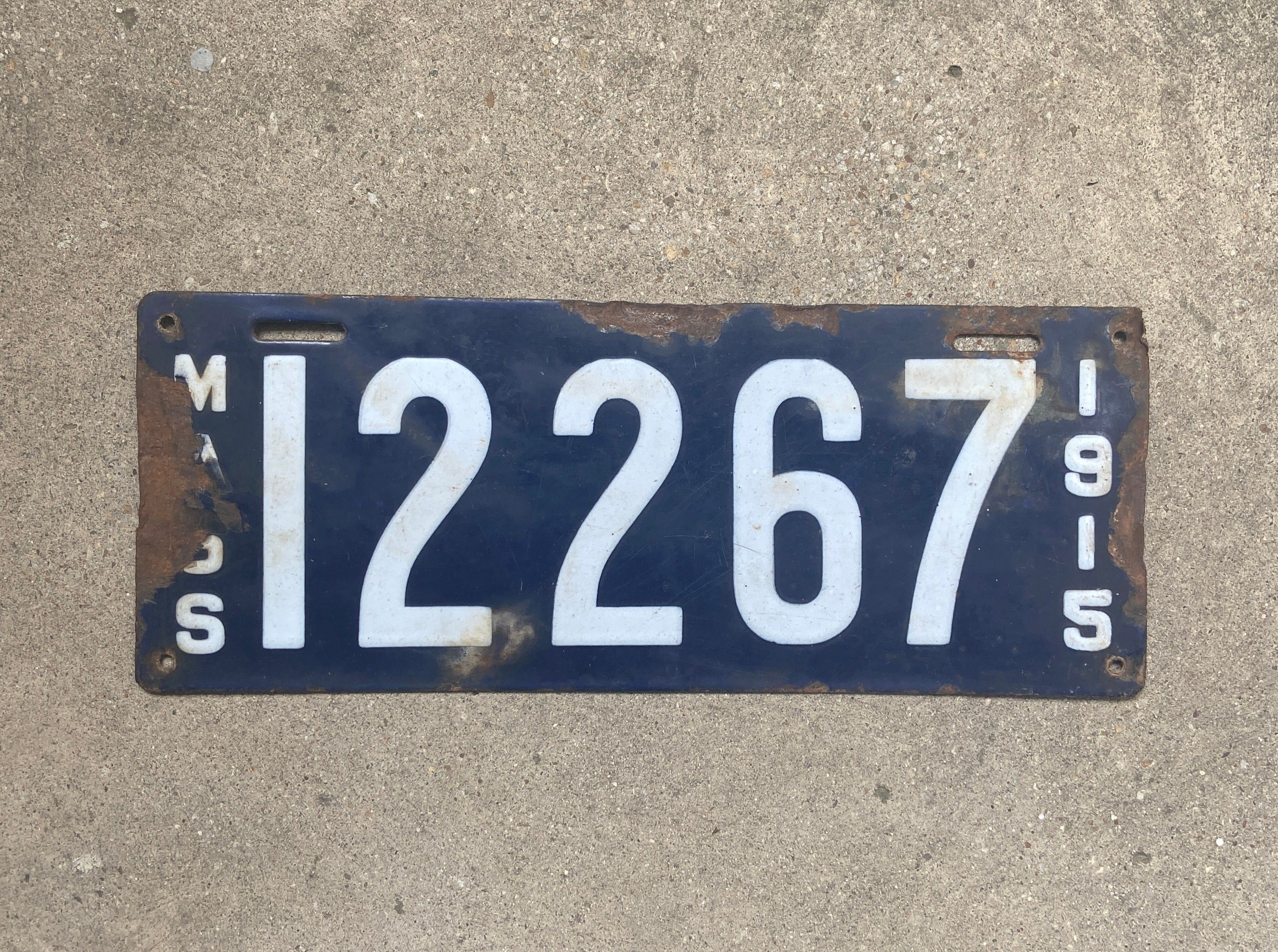 1915 Massachusetts Porcelain License Plate Vintage Blue Car Wall Decor ...