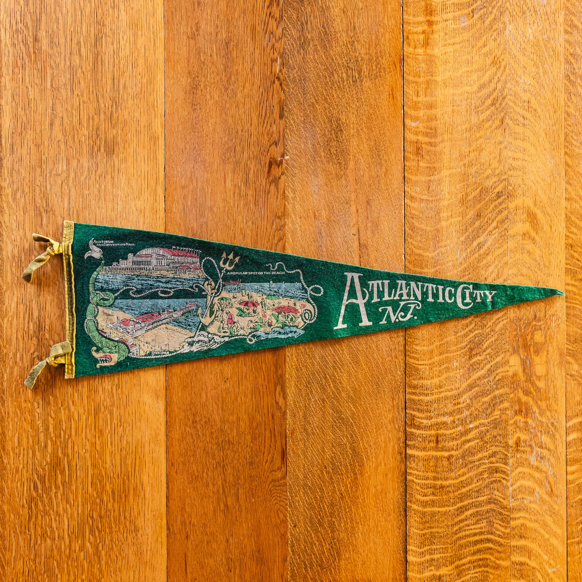 Atlantic City New Jersey Felt Pennant Vintage Green Wall Decor – Eagle ...