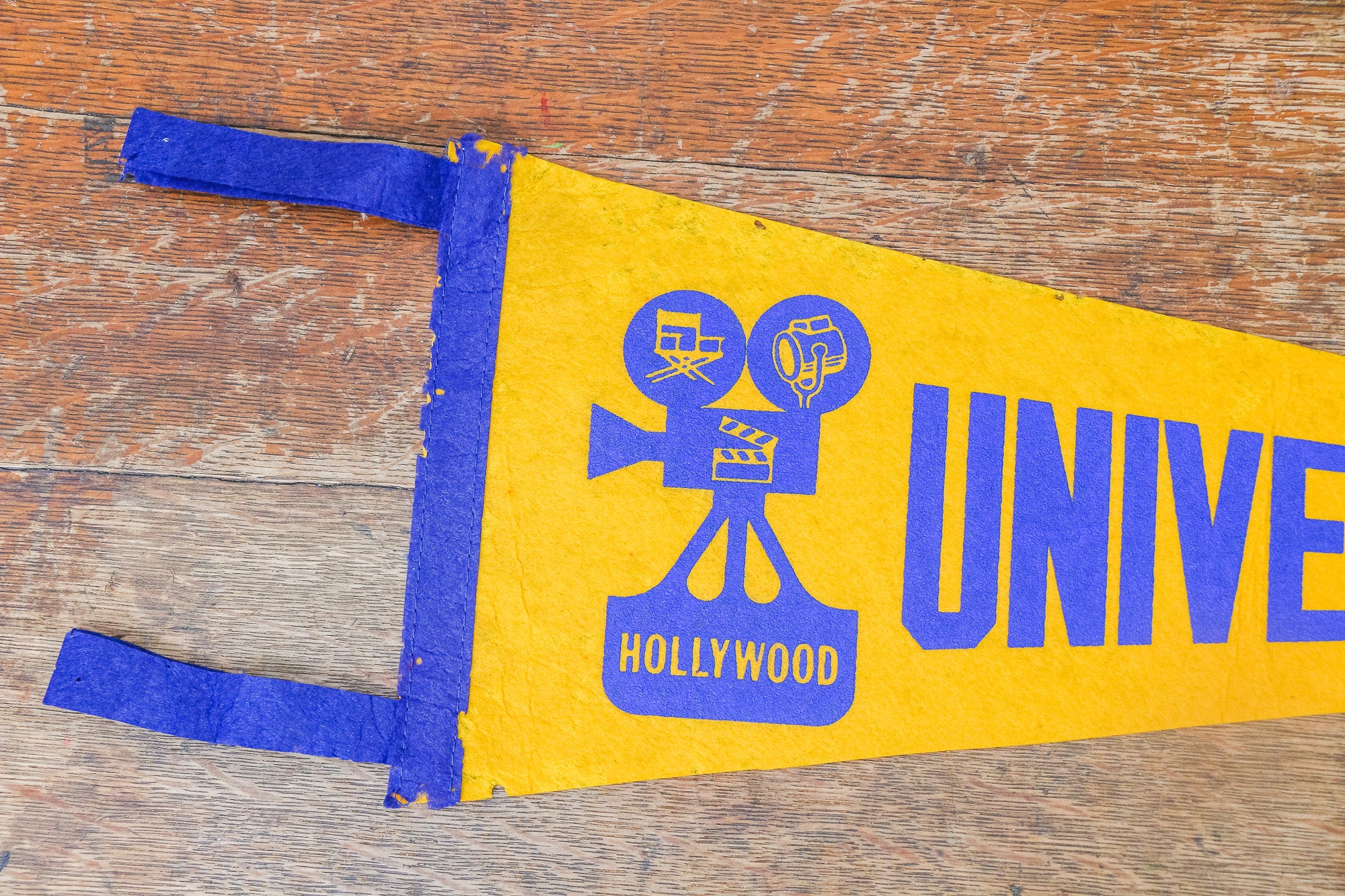 Universal Studios Theme Park Felt Pennant Vintage Hollywood CA Decor ...
